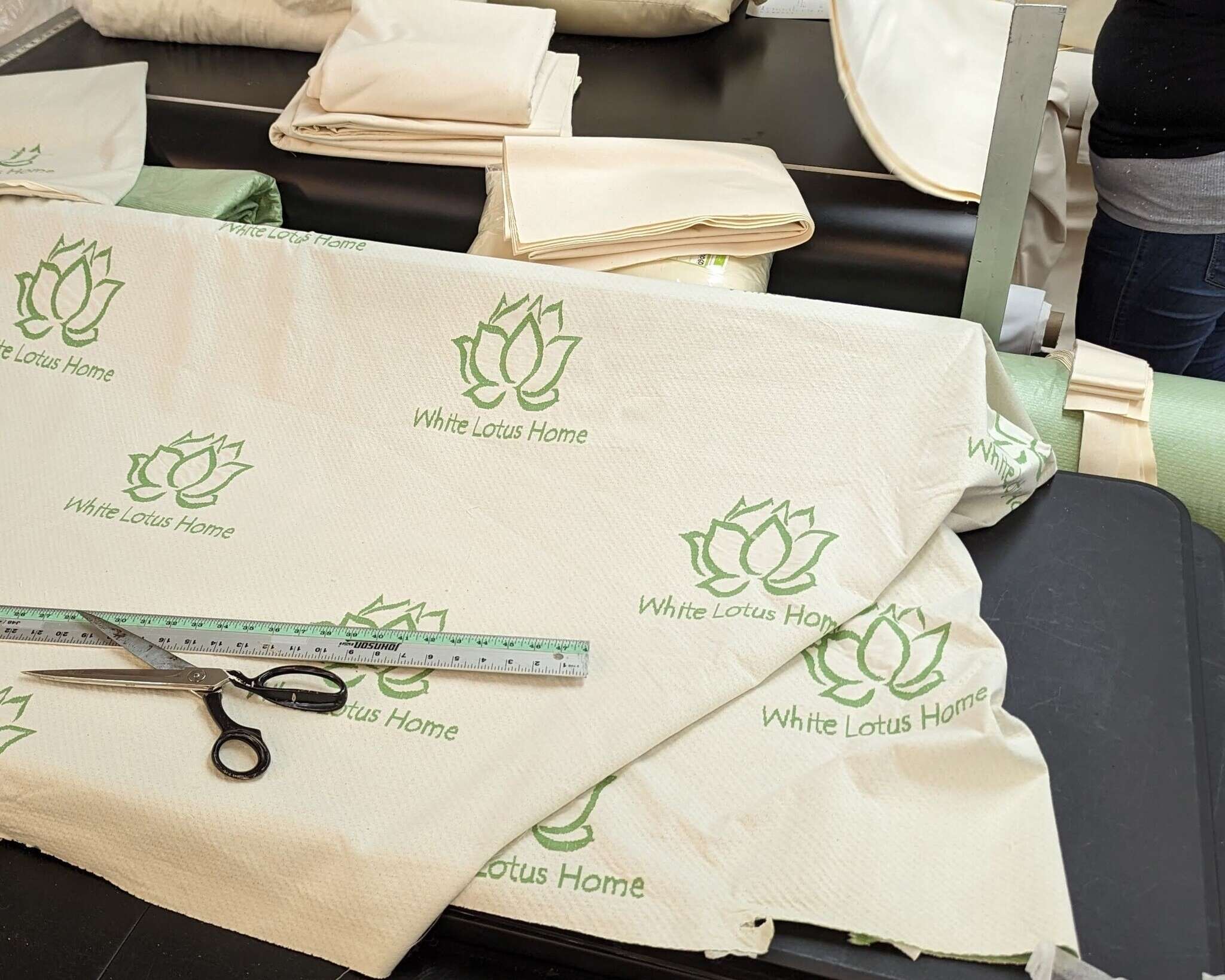 Waterproof GOTS Organic Cotton Puddle Pad